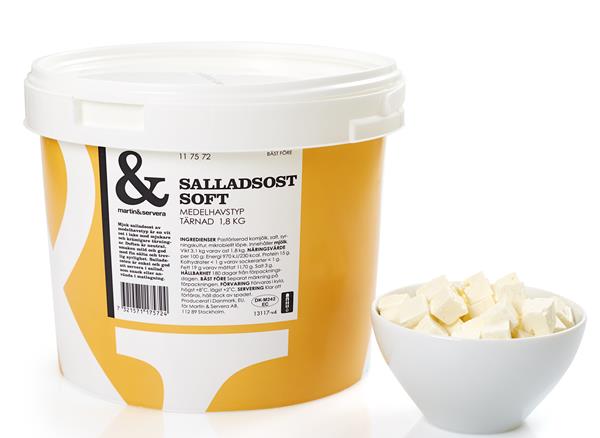 Salladsost 18 % mjuk tärnad i lag